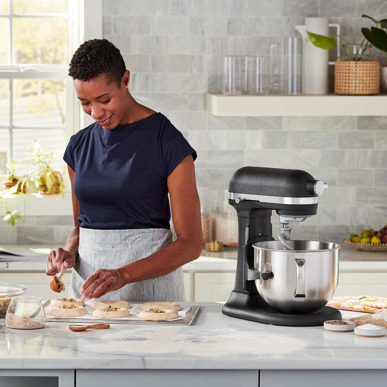 Batidora Tazón Elevable KitchenAid KSM70SKXXBK de 11 Velocidades y 6.6 ...